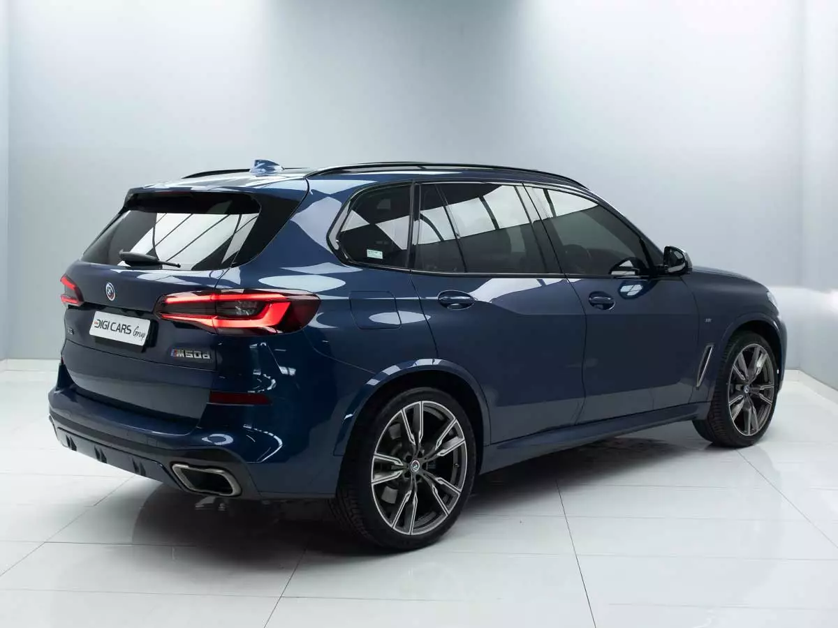 BMW X5 M50d - Chery Sandton & Northcliff