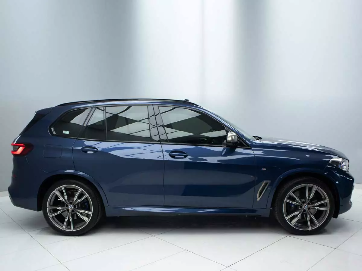 BMW X5 M50d - Chery Sandton & Northcliff